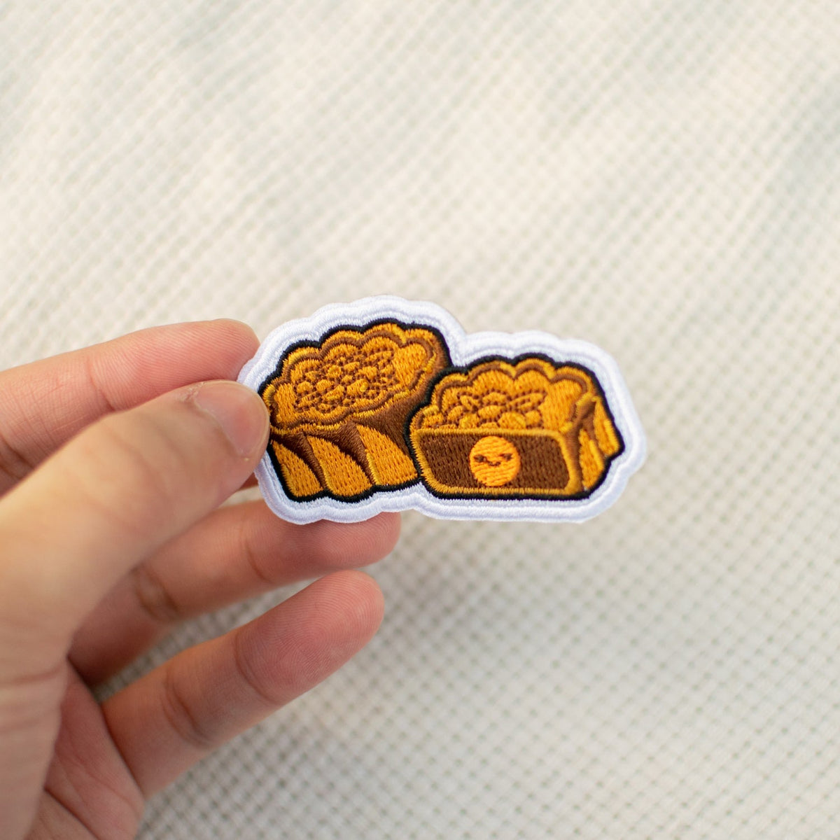 Mooncake Embroidered Patch | Mid-Autumn Festival Collection – Ni De Mama